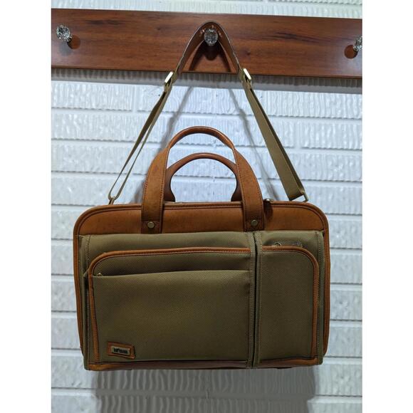 Hartmann | Bags | Hartmann Intensity Ballistic Nylon Wbelting Leather ...